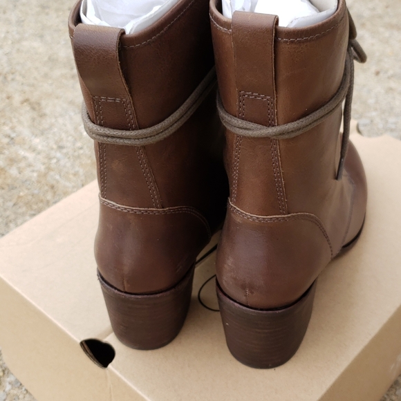 Soho | Shoes | New Leather Block Heel Laceup Military Boots | Poshmark